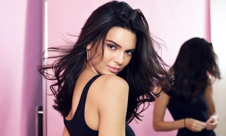 Kendall Jenner’s little black dress was a masterpiece of simplicity ...